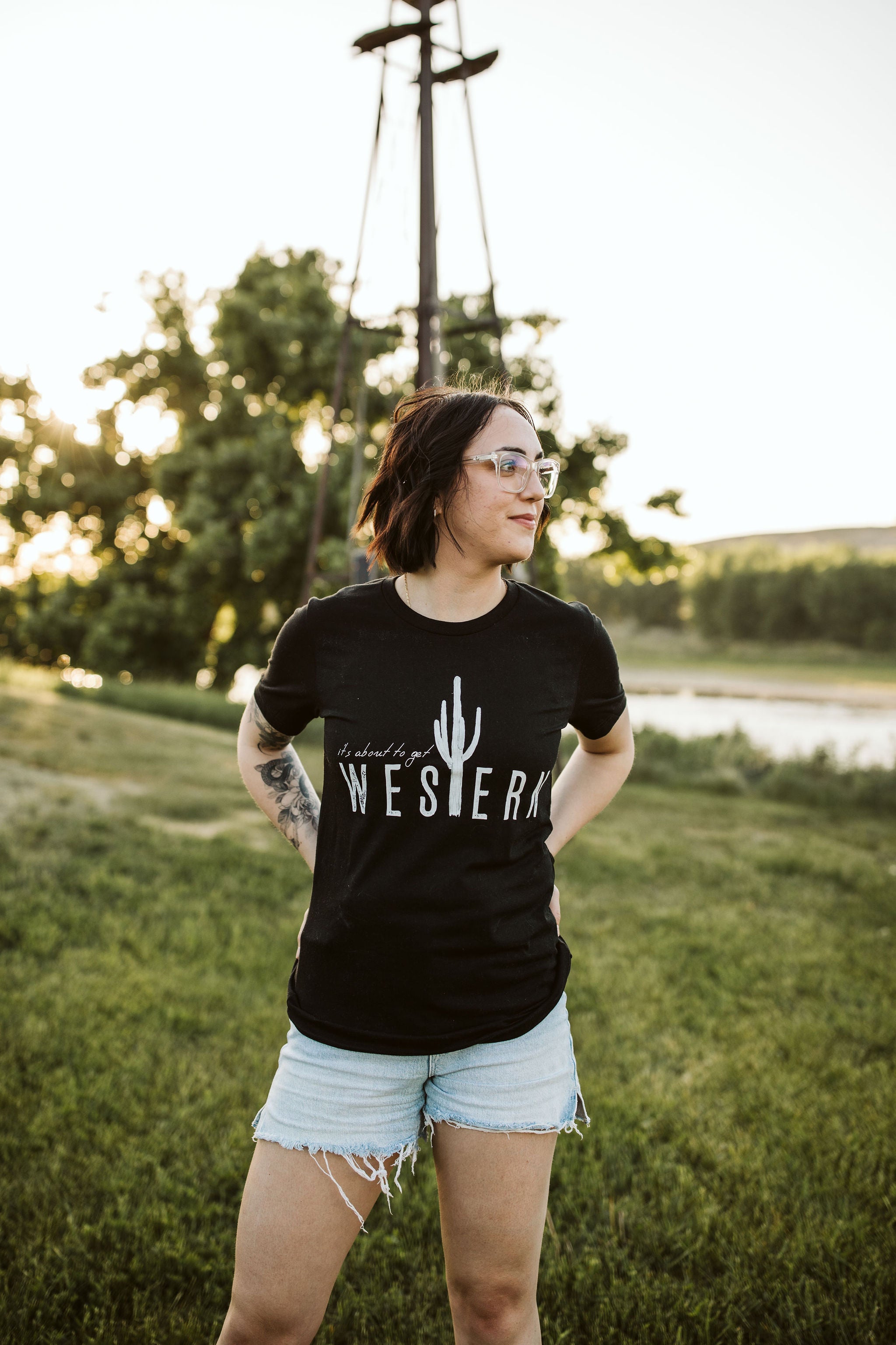 It's about to get Western – Rustic Rose